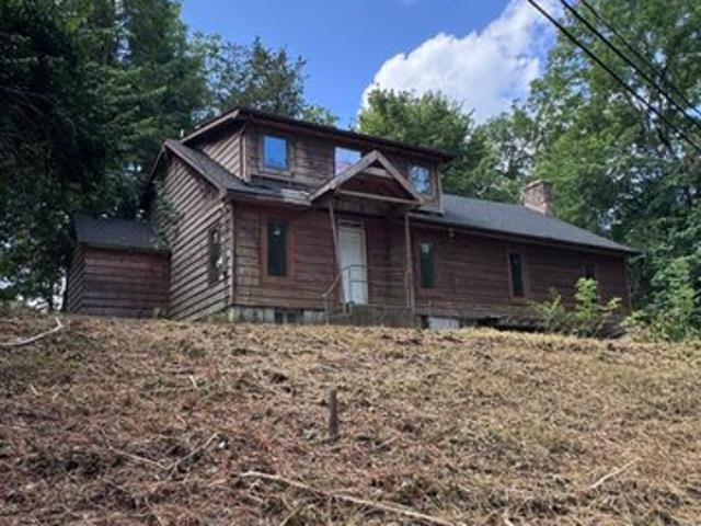 142 Eckman Rd, Lancaster, PA 17602