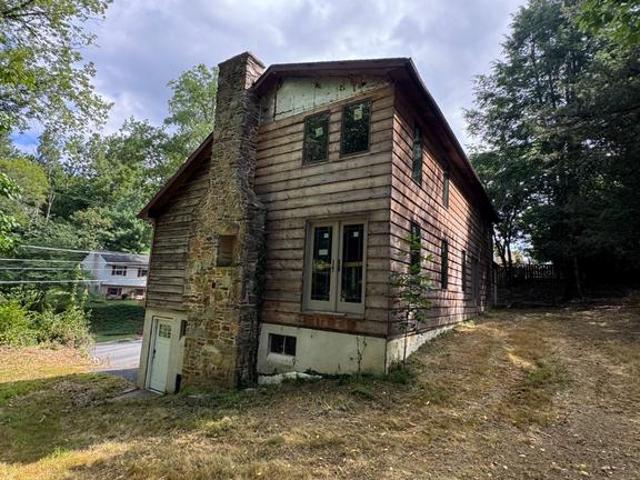 142 Eckman Road