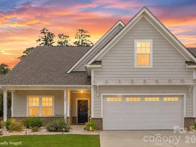 142 Fawnwood Ct, Mount Gilead, NC 27306