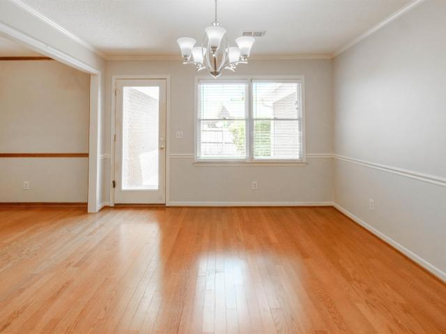 142 Fairoaks Drive