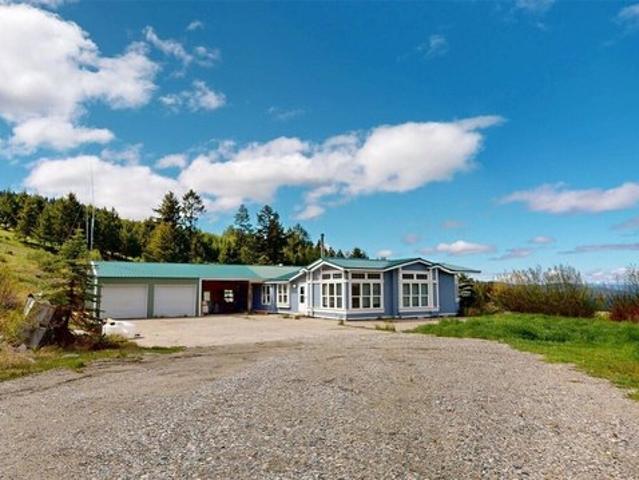 142 Fletcher Rd, Oroville, WA 98844