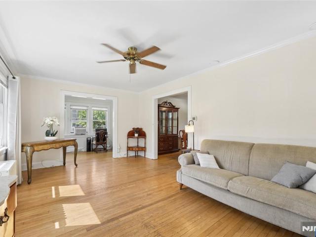 142 Kensington Avenue