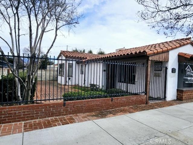 142 Harvard Street