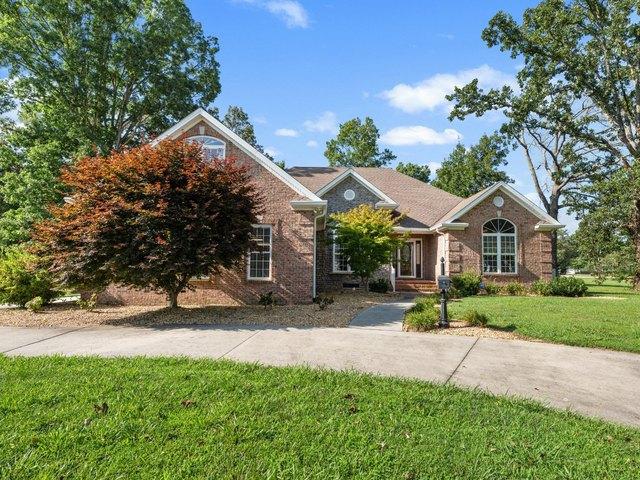 142 Heritage Cir, Manchester, TN 37355