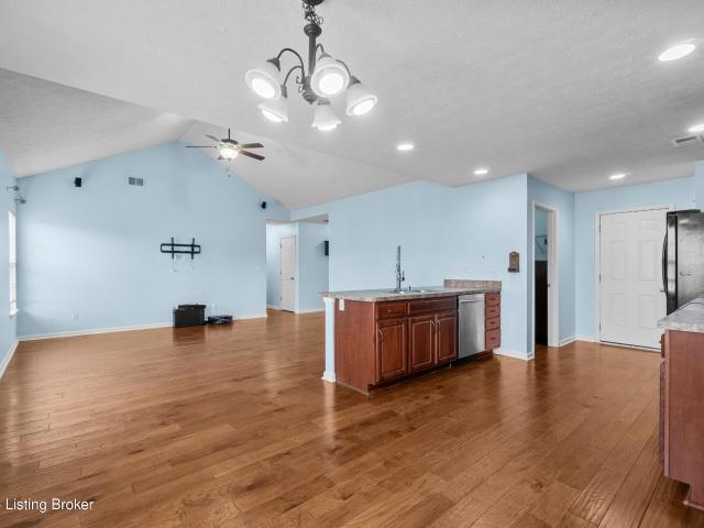 142 Hill Terrace Dr