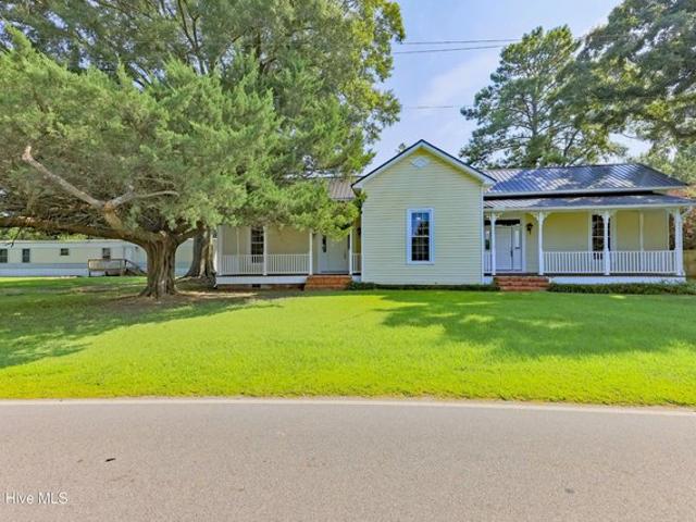 142 Huffmantown Rd, Richlands, NC 28574