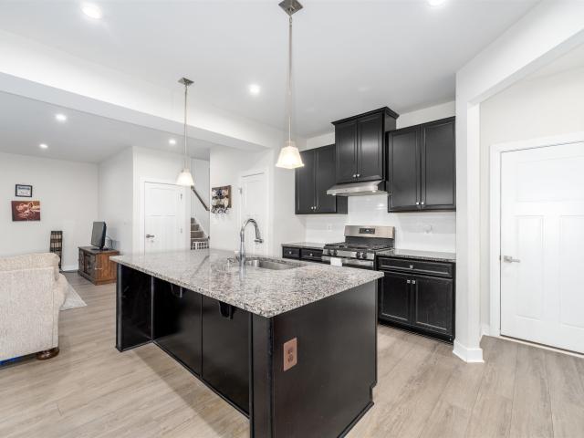 142 island hill rd