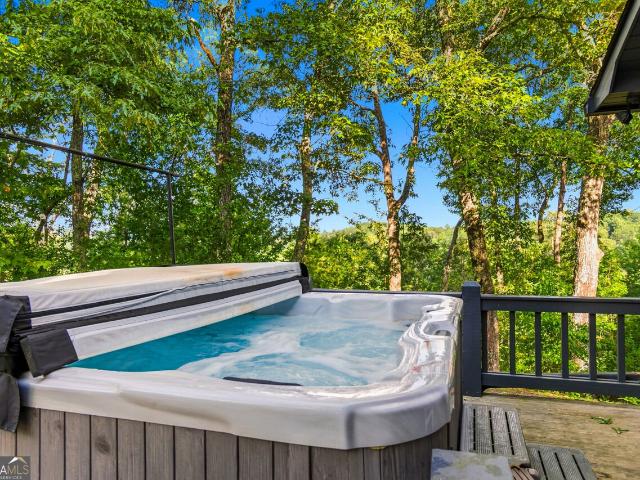 142 Oak Hill Drive