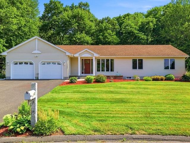 142 Oak Knoll Cir, Ludlow, MA 01056