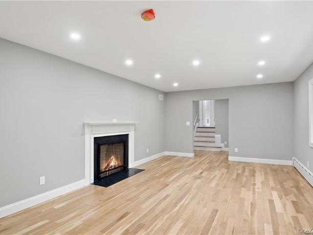 142 Oakland Avenue