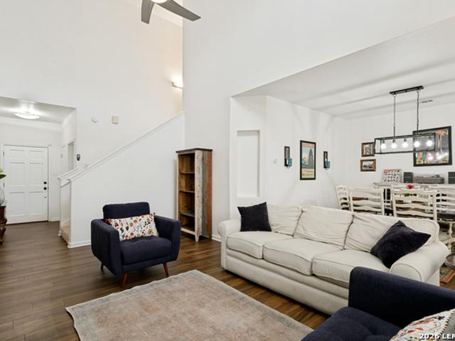 142 Oakwell Farms Pkwy, Unit 142