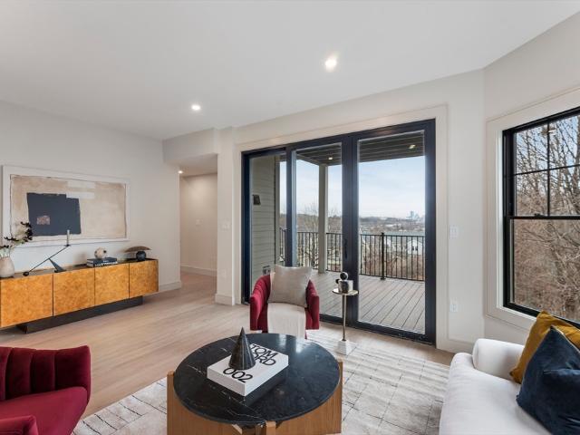 142 Metropolitan Ave, Unit U: 1, Boston, MA 02131 | MLS #73501