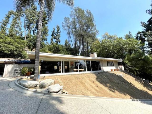 142 N San Rafael Ave, Pasadena, CA 91105