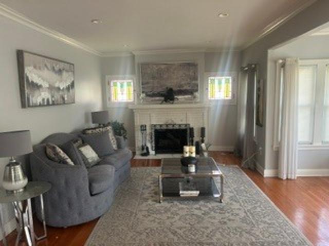 142 S 18th Avenue