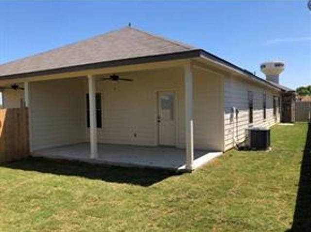 142 Samuel Dr # B