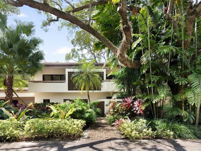 142 San Souci Dr, Coral Gables, FL 33133