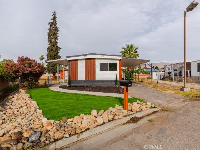 142 Sir Damas Drive