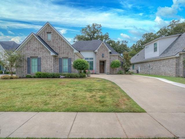 142 St Andrews Ln, Benton, LA 71006