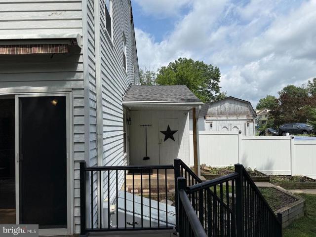142 Stony Creek Avenue