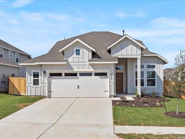 142 Stream St, Seguin, TX 78155