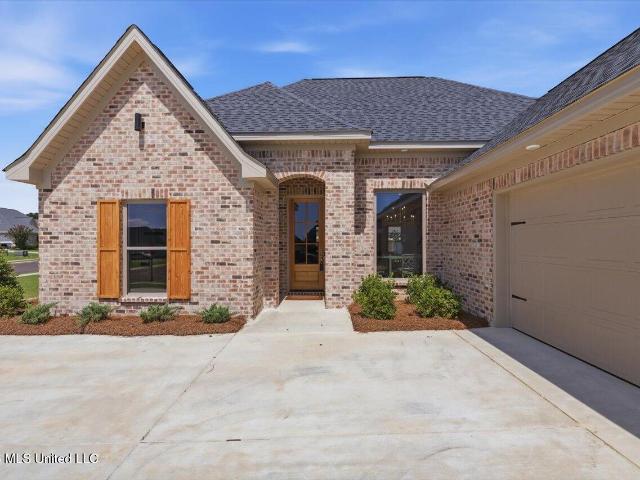 142 Palace Crossing