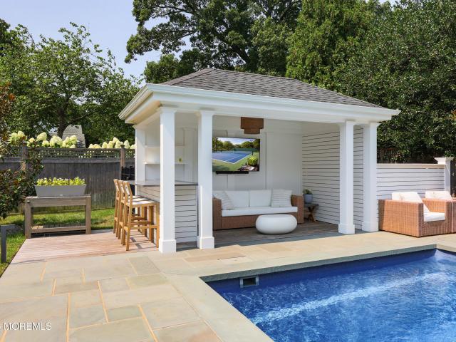 142 Pine Cove Road