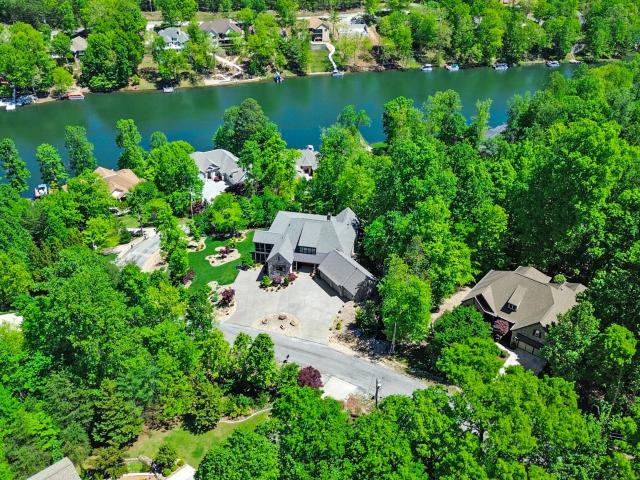 142 Pineridge Loop