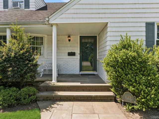 142 Rockaway Avenue