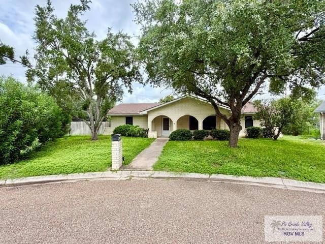 142 W Ebano Ct, Harlingen, TX 78550
