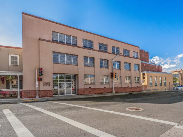 142 W Palace Avenue Third Floor