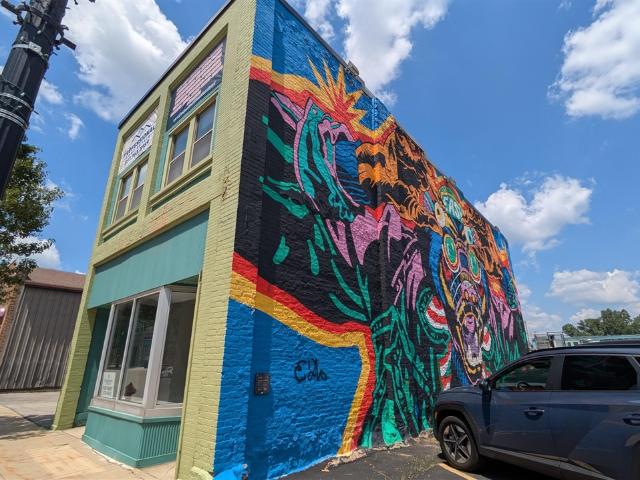 142 W Pearl Street