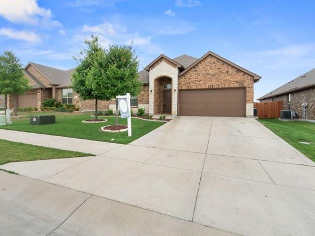 142 Wagon Mound, Waxahachie, TX 75167