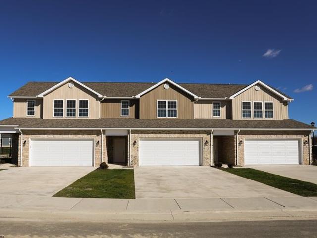 142 Willow Oak Dr, Bridgeport, WV 26330