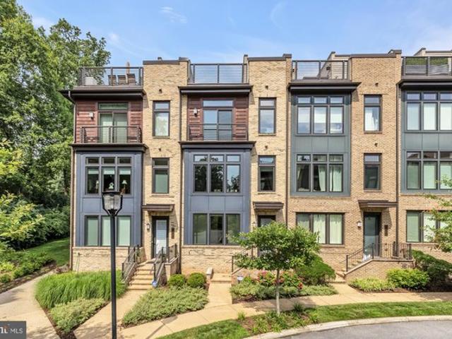 142 Winsome Cir, Bethesda, MD 20814