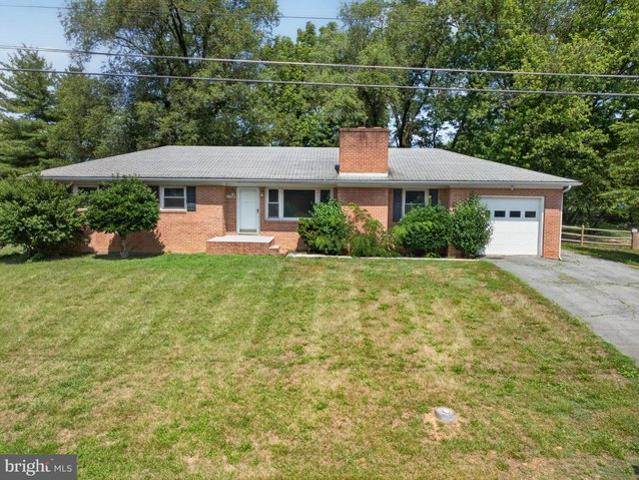 142 Tammy Ln, Martinsburg, WV 25405