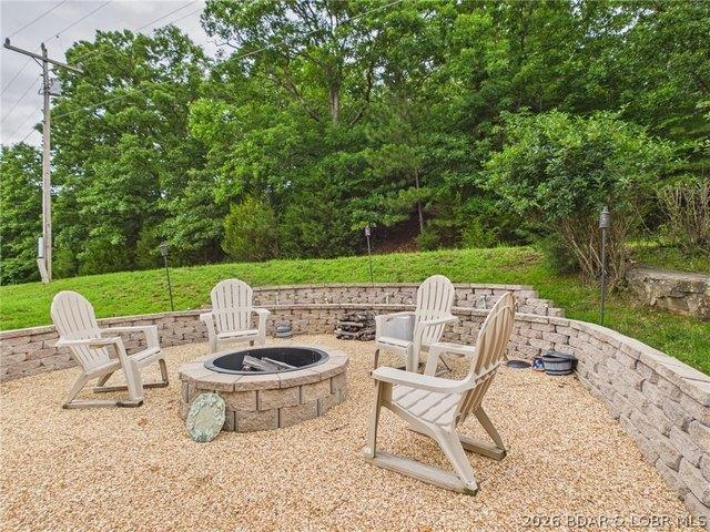 142 Vision Dr, Camdenton, MO 65020