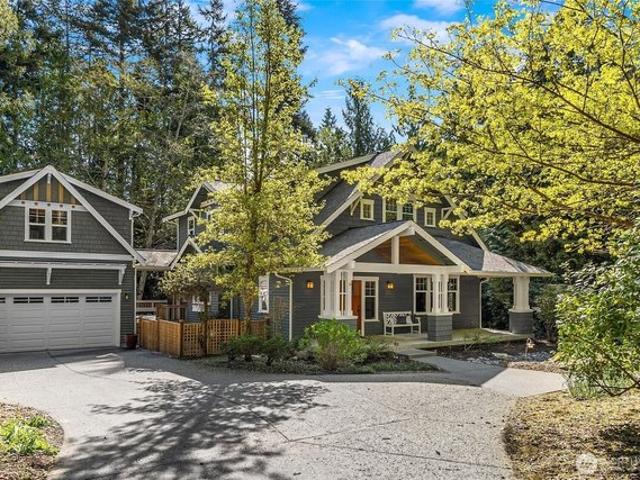 14340 Shasta Ln NE, Bainbridge Island, WA 98110