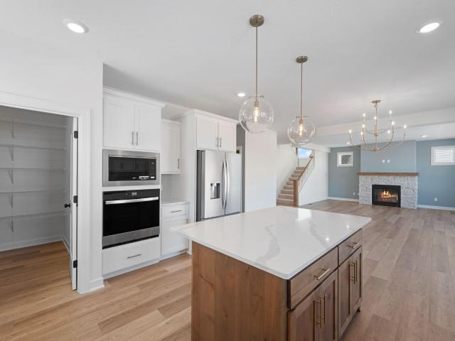 14348 Alder Way