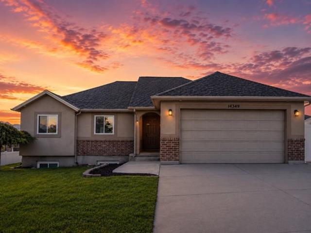 14349 S Crown Rose Dr, Herriman, UT 84096