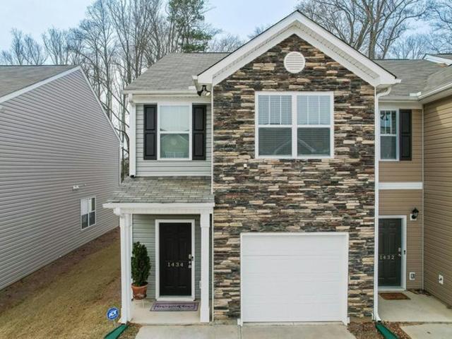 1434 Bella Grace Ct, Boiling Springs, SC 29316