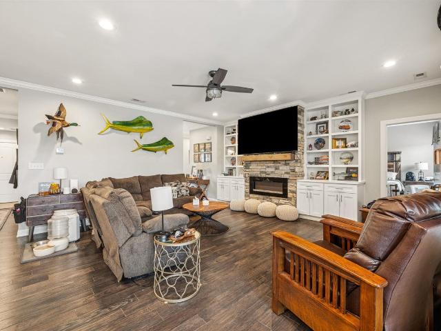 1434 Boulder Court