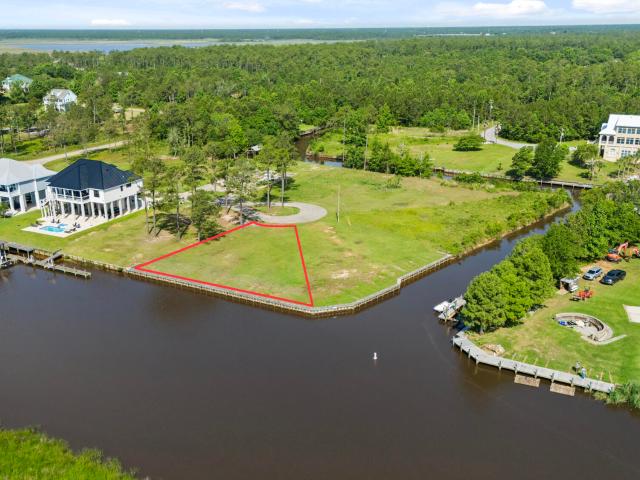 1434 Hanakealoha Pl, Diamondhead, MS 39525 | MLS #4114