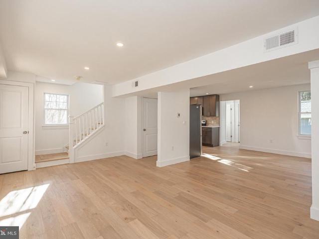 1434 River Road