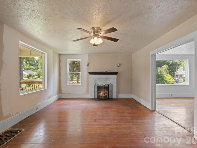1434 S Main Street