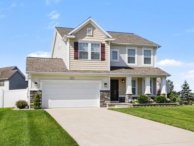 1434 Solak Ct, Saint Joseph, MI 49085