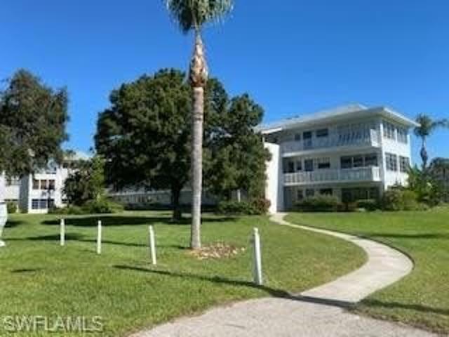 1434 Tropic Ter, North Fort Myers, FL 33903