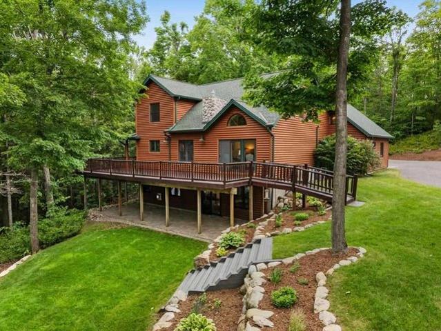 1434 W Martin Lake Dr, Gaylord, MI 49735