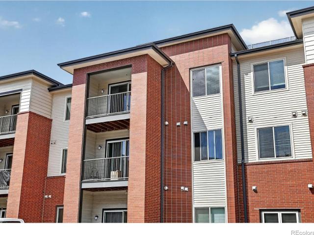 14351 E Tennessee Avenue # 305