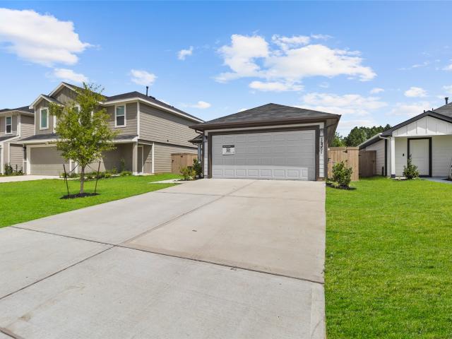 14351 Leafy Willow Drive