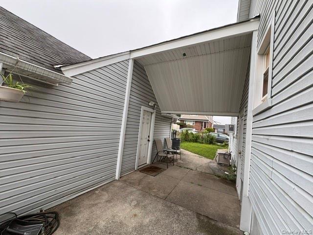 1435 Alpha Street